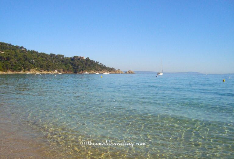 Spectacular Provence Beaches – The World is Waiting